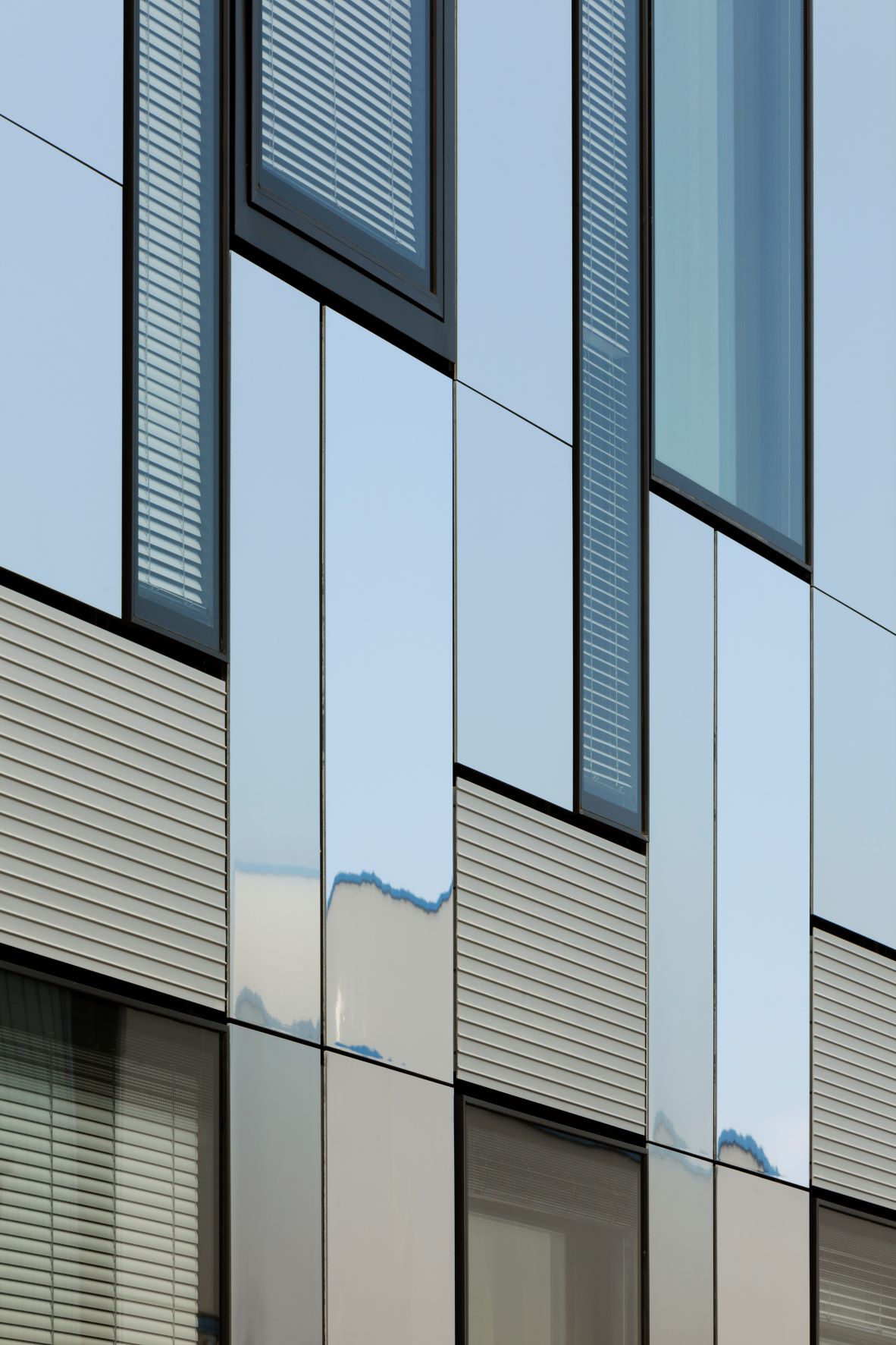 Neubau der Hager Group